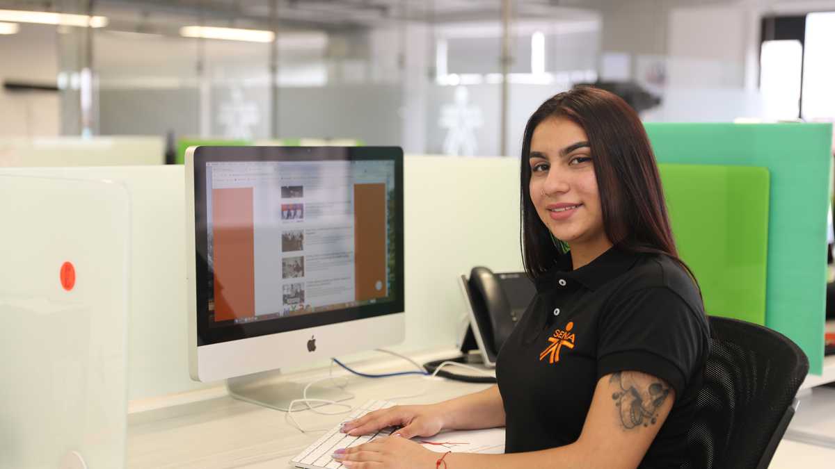 SENA abre nueva convocatoria para el proyecto Mujeres Digitales: ¿qué ...